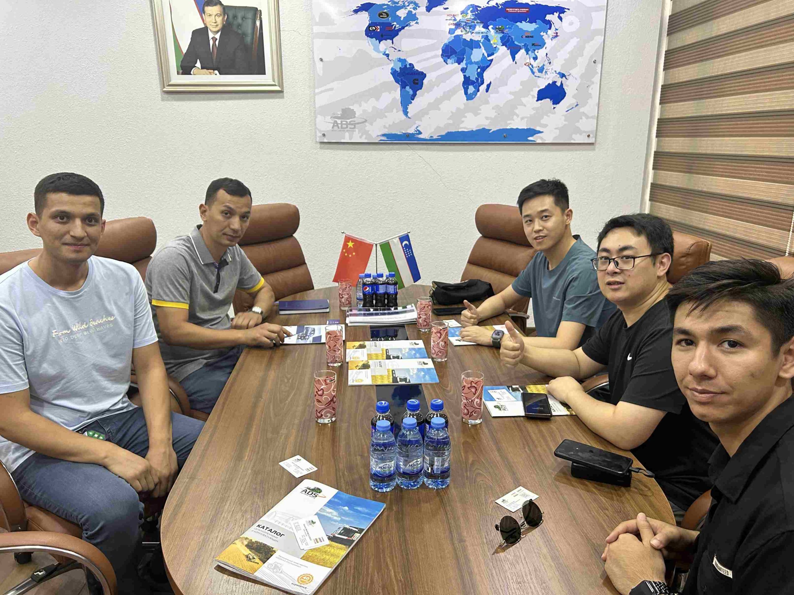 Signed BYD car purchase contract with customers in Tashkent - Borderless Car
