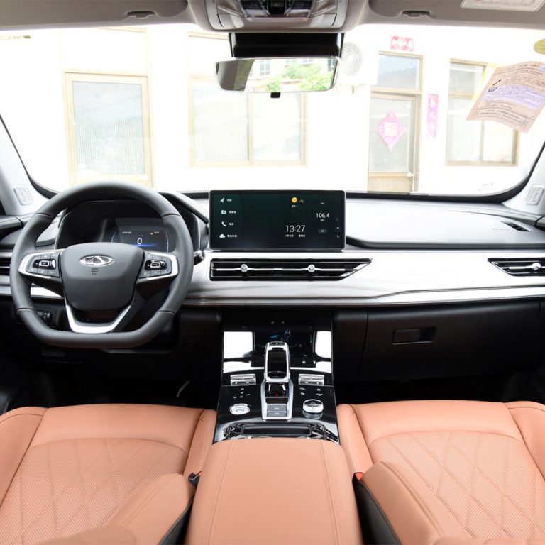 Chery Tiggo 8 - Borderless Car