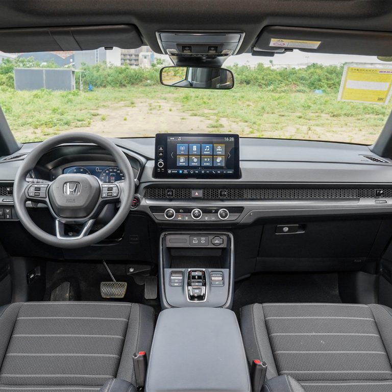 Honda CR-V - Borderless Car