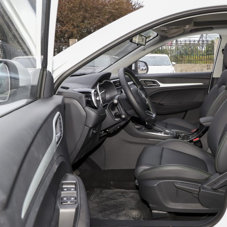 MG ZS - Borderless Car